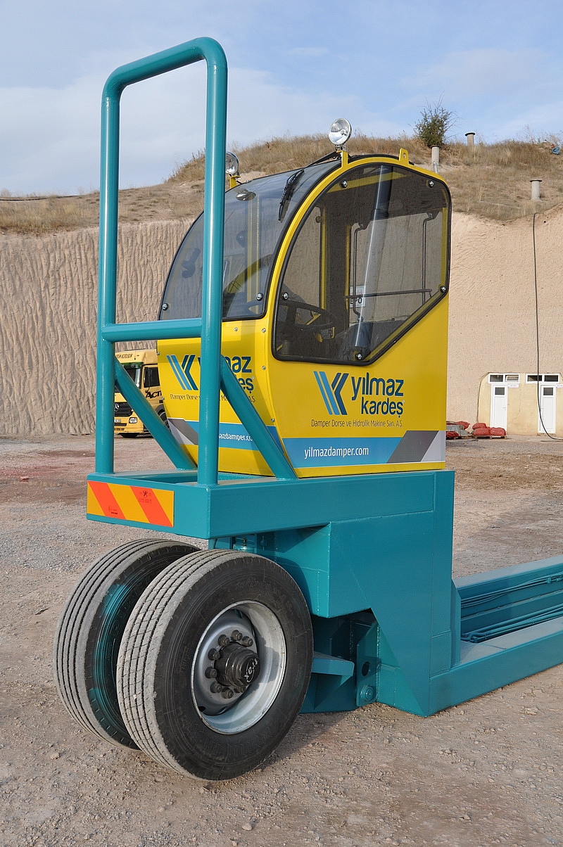 16m Mobile Unloading Platform | Yılmaz Kardeş Unloading Platforms